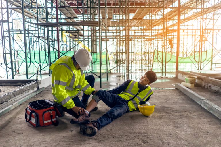 Common Injuries From Construction Accidents and How a Lawyer Can Help